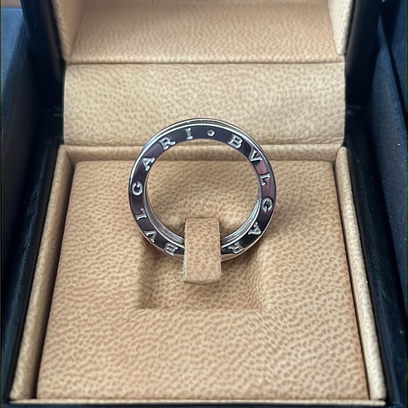 BVLGARI | Jewelry | Bvlgari Zero Ring 8k Never Worn Needs A Slight ...